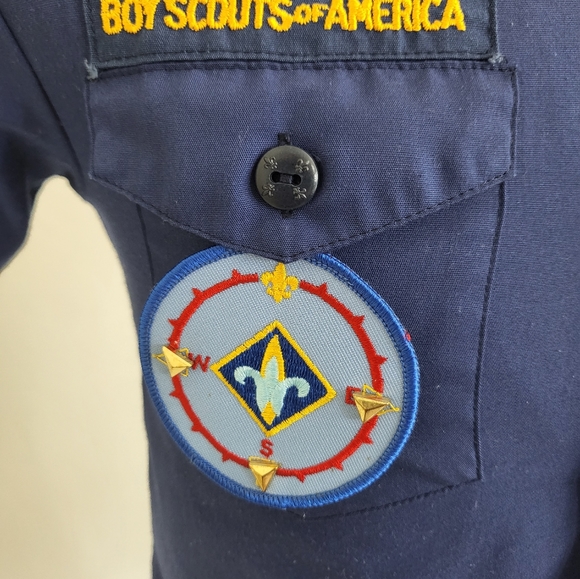 boy scouts | Shirts & Tops | Vintage Boy Scouts Shirt W Patches Wolf ...